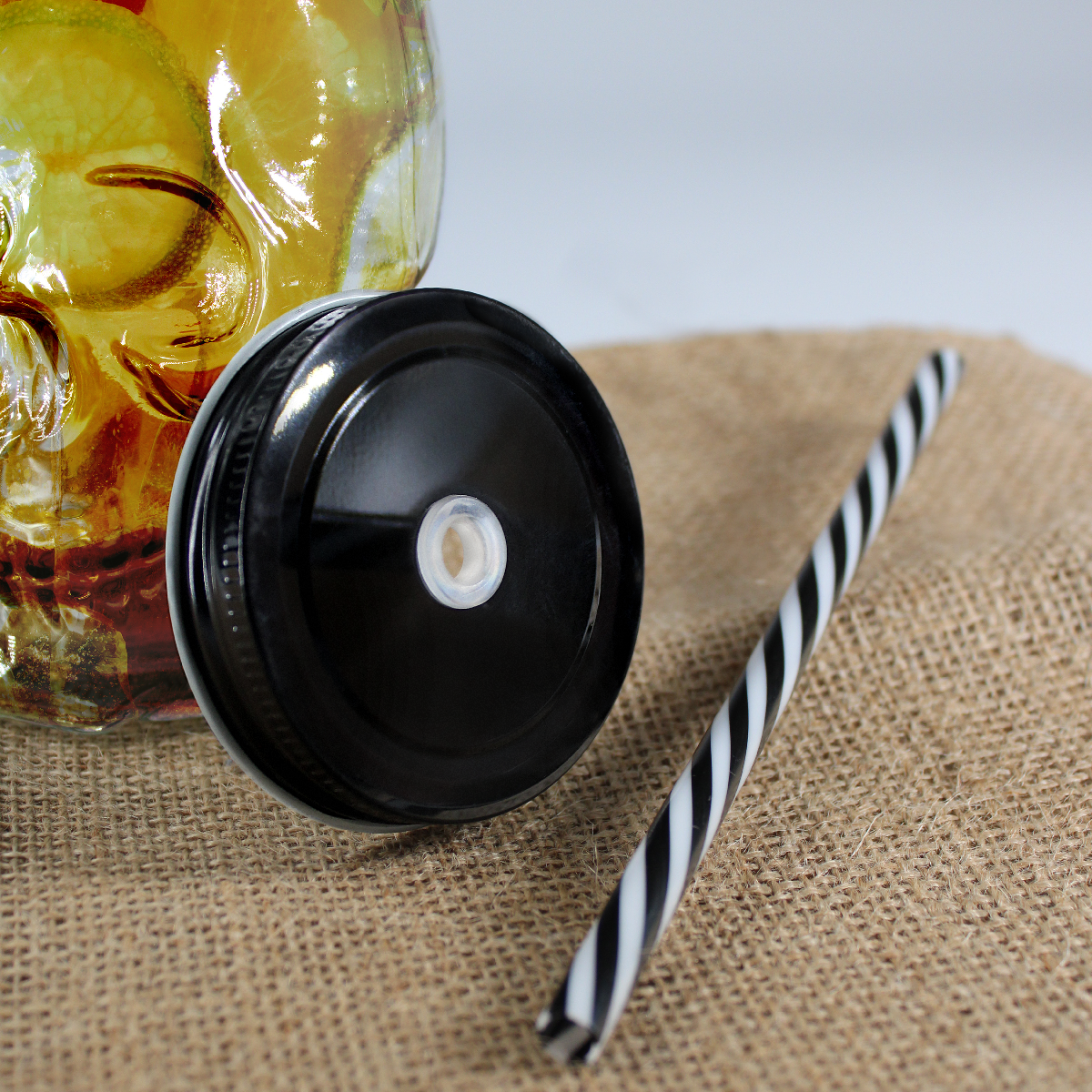Jar Lid and Straw – Valhalla Tea Company